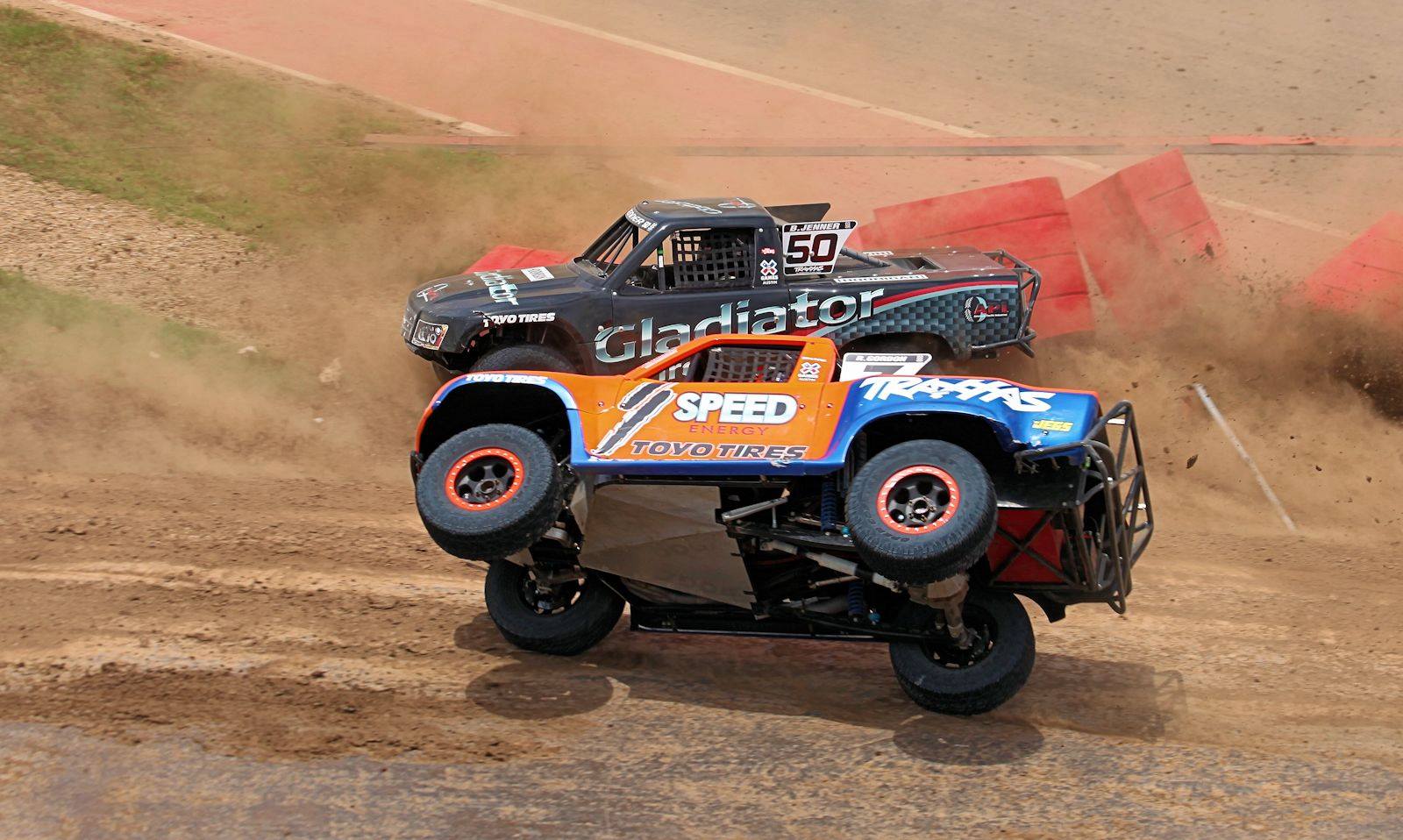 Team Toyo USA thrash dirt in weekend double | Toyo Tires Australia