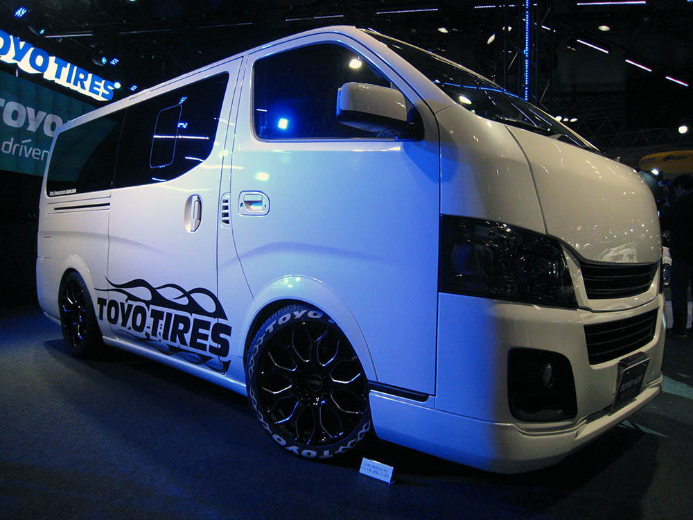 Toyo at Tokyo Auto Salon 2015: Drifting, Dancing and the Return of D1 ...