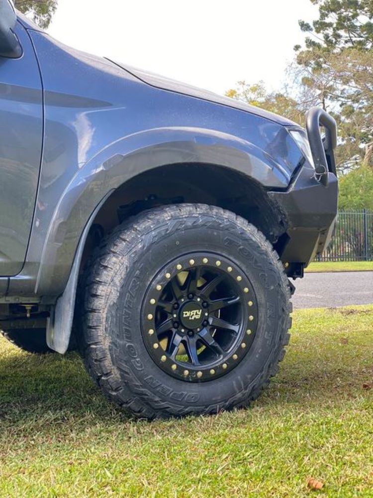 2021 ISUZU D-MAX - DAILY COMMUTER AND WEEKEND WARRIOR! | Toyo Tires ...