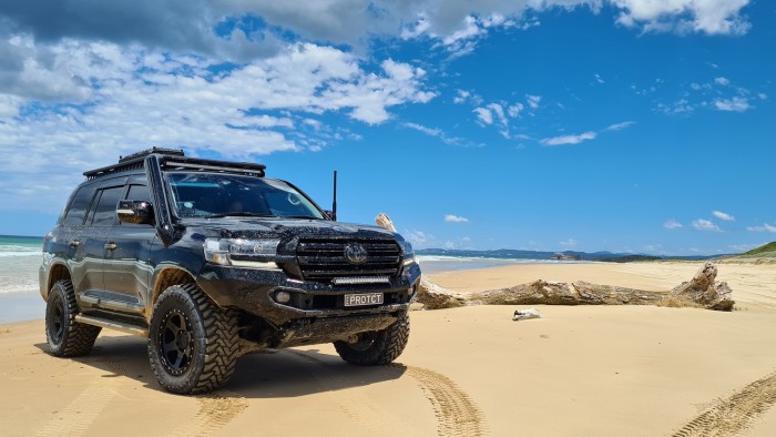 200 SERIES TOYOTA LANDCRUISER - ULTIMATE OFF-ROAD FAMILY TOURER | Toyo ...